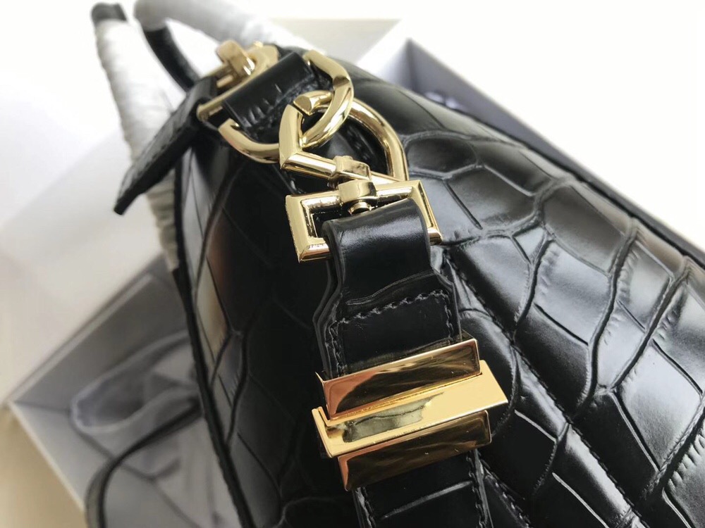 Luxury Handbag Brands Rankings 2020 | semashow.com