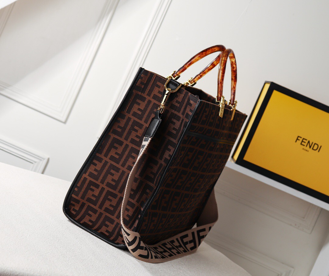 Wholesale Low Cost Designer Purses | semashow.com