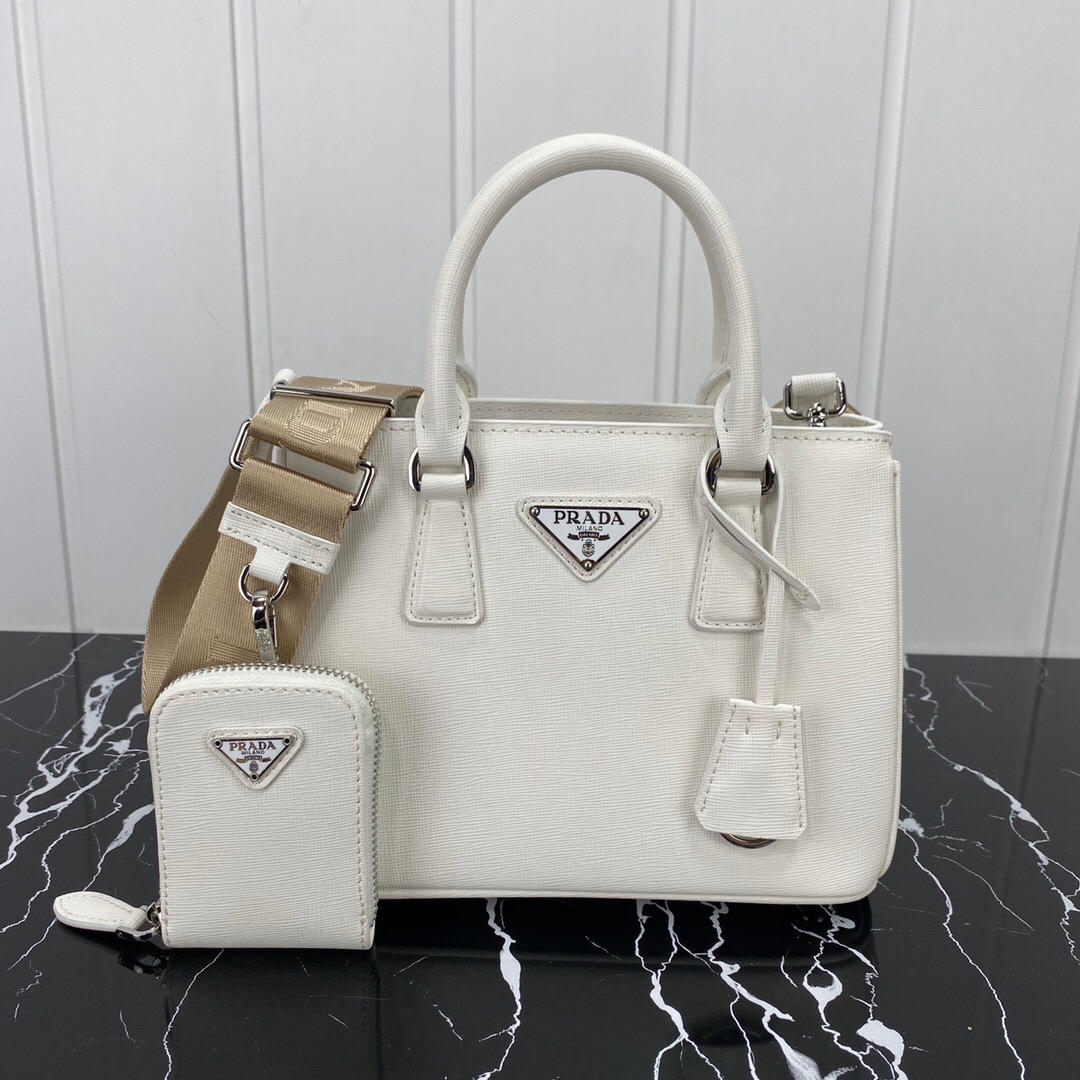 Prada Handbags 2020 | Paul Smith