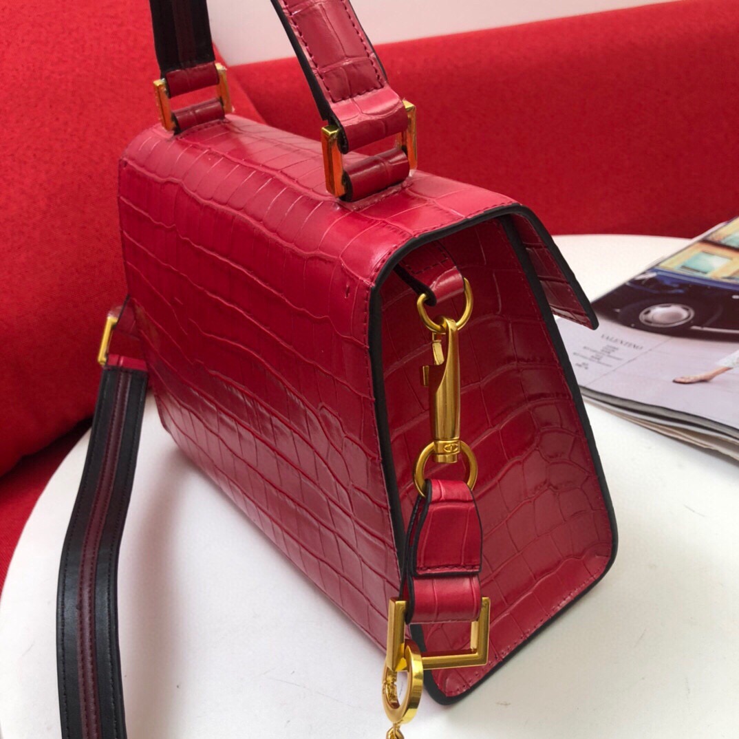 Best Affordable Leather Handbags | semashow.com